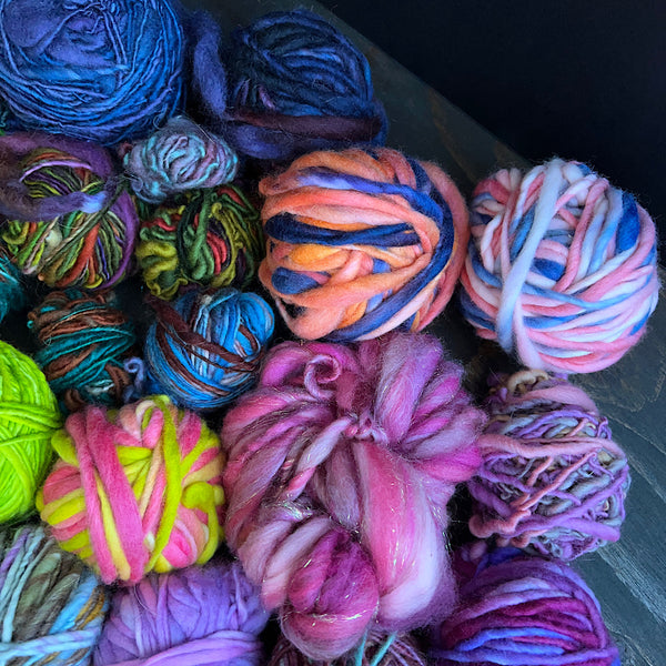 1 kg of hand spun singles - Mynoush